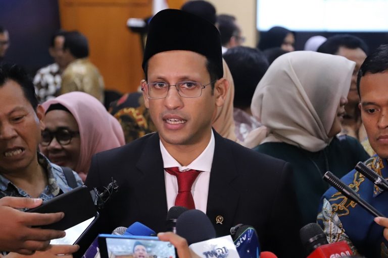 Nadiem Makarim: Profil, Biografi, Fakta Terkini - Qoala Indonesia