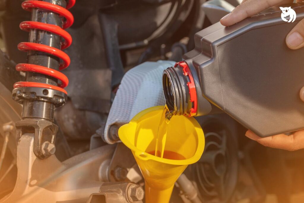 Rekomendasi dan Tips Memilih Oli Motor Terbaik Agar Tetap Awet - Qoala Indonesia