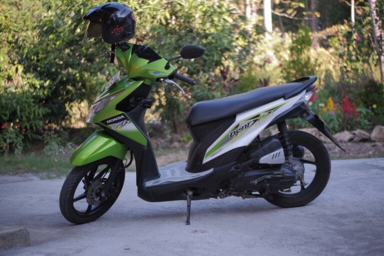 Rekomendasi Motor Matic Terbaik 2021 yang Irit dan Tangguh