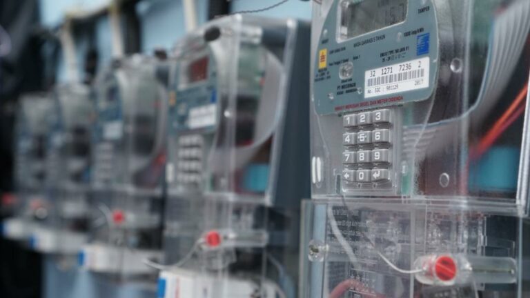 Daftar Harga Token Listrik dan Cara Menghitung Besaran kWh-nya - Qoala ...