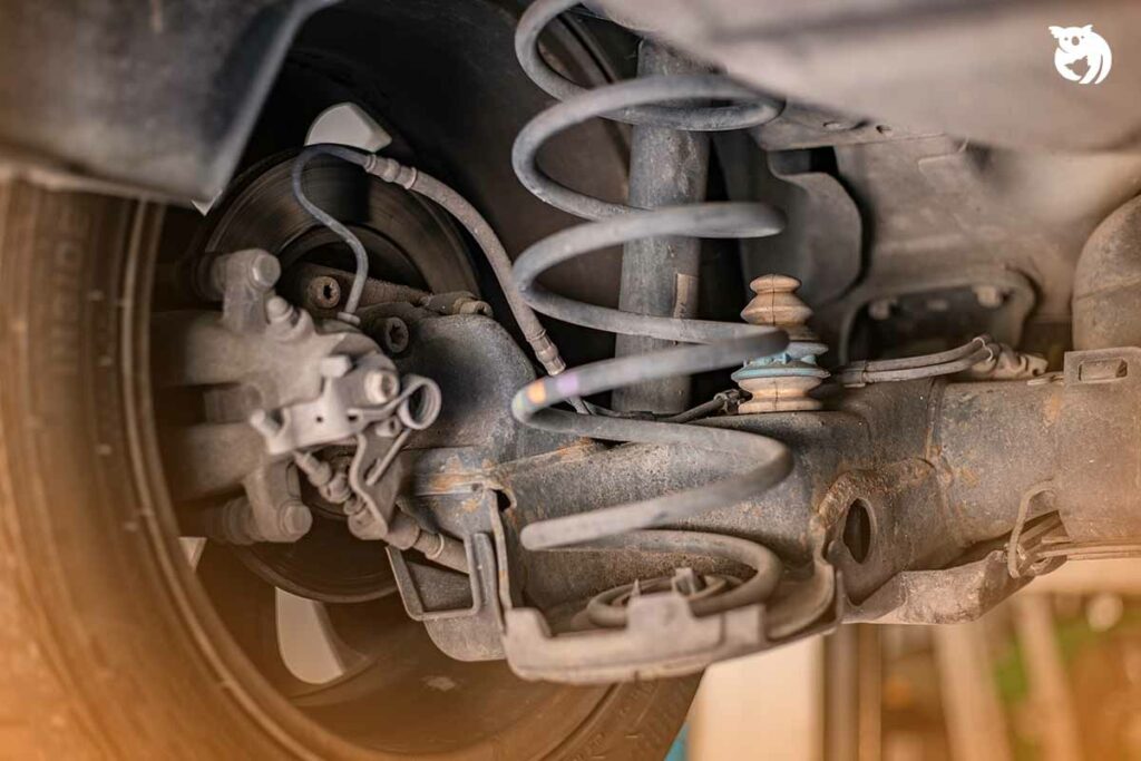 Tak Banyak yang Tahu, Ini Ciri Shockbreaker Mobil Rusak - Qoala Indonesia