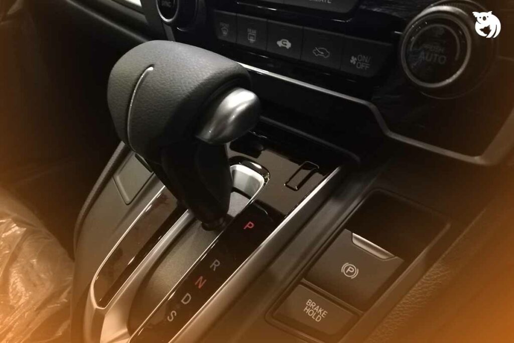 Fungsi Persneling Mobil Matic dan Tips Menggunakannya