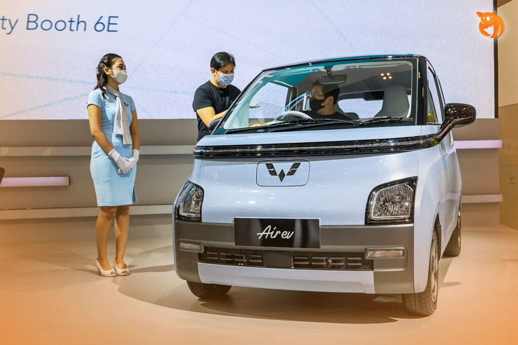 Mobil Listrik Wuling: Interior hingga Harga di Indonesia