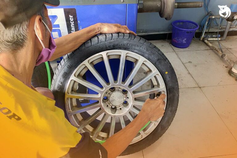 Mengenal Apa Itu Gardan Mobil dan Cara Kerjanya - Qoala Indonesia