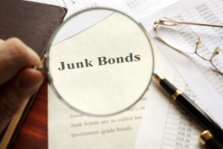 Mengenal Apa Itu Junk Bond serta Kelebihan dan Kekurangannya - Qoala ...